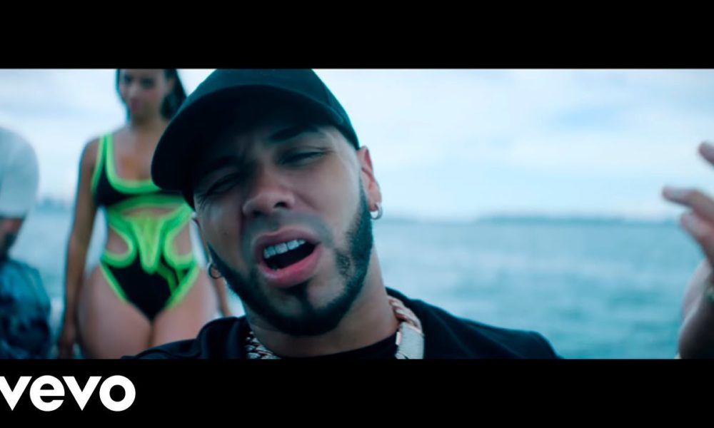 Este es el video oficial de “LHNA” - Dicomania