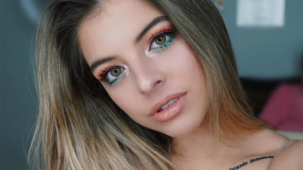 Daniela Legarda orgullosa de su cuerpo - Dicomania Tu Manía