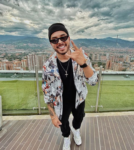 Reykon también tiene su lado sexy - Dicomania Tu Manía